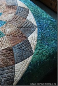 FREE Giant Dahlia Quilt Pattern - Crafting News