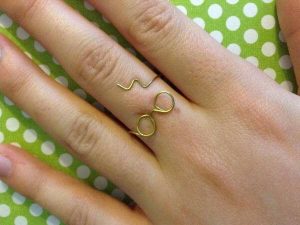 41 Wire Wrapped Ring Tutorials For All Skill Levels - Crafting News