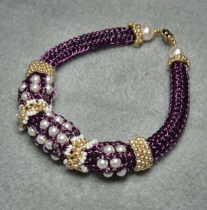 10 DIY Knitting With Wire Patterns - Crafting News