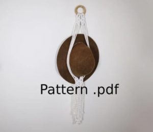 10 Macrame Hat Hangers - Crafting News