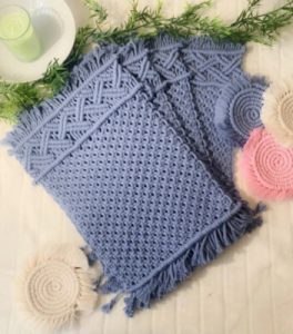 9 Macrame Placemat Patterns and 10 Done for You Placemats