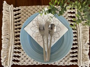 9 Macrame Placemat Patterns and 10 Done for You Placemats
