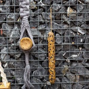 9 Macrame Bird Feeders - Crafting News