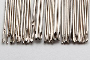 How To Thread an Embroidery Needle Tutorial - Crafting News