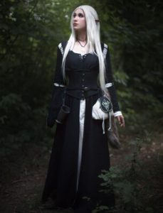 12 Medieval Dress Patterns - Crafting News